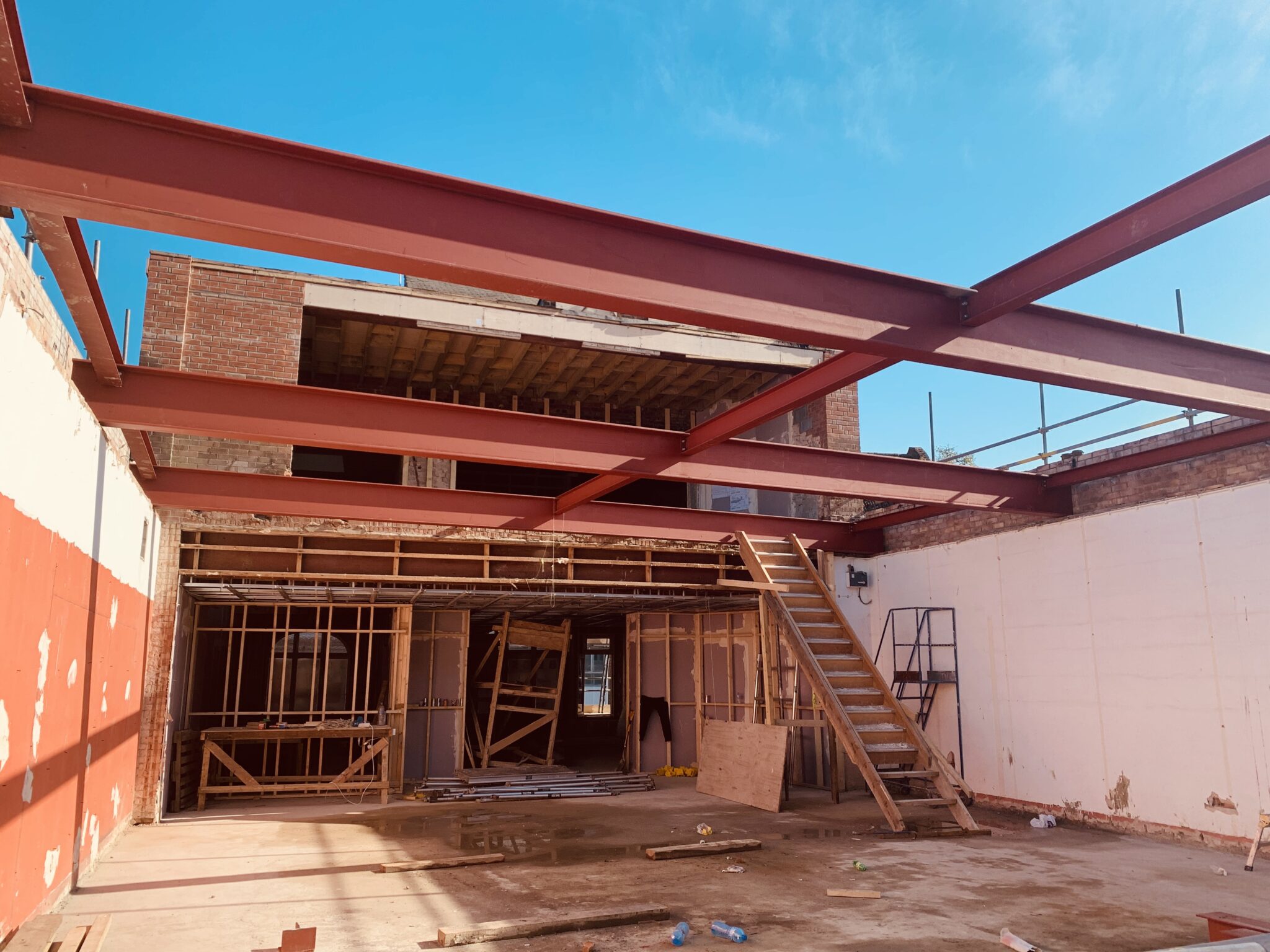 Choosing the Right RSJ Beams for Your Project | CML Steel